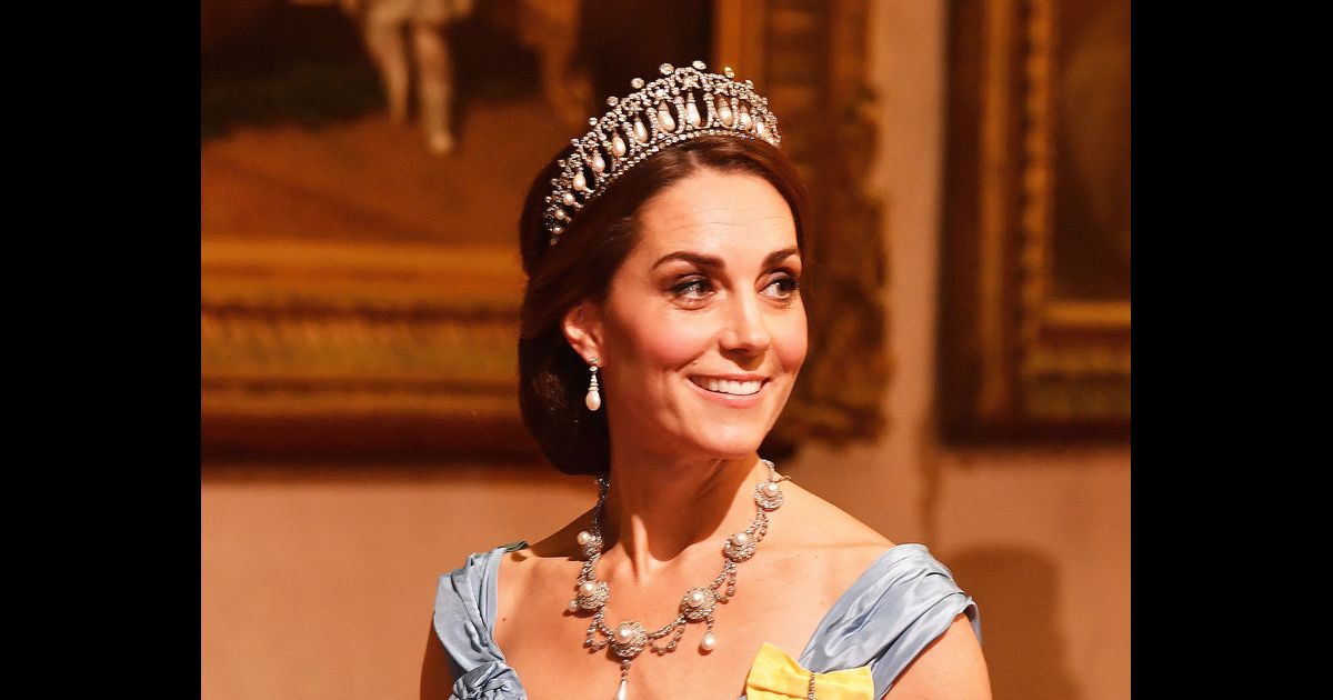 A tiara Lover's Knot está avaliada em R$ 19 milhões - Purepeople