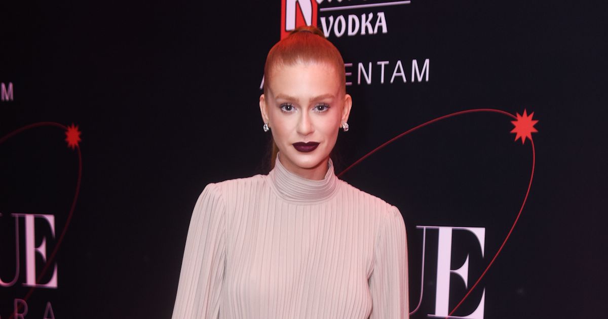 Marina Ruy Barbosa apostou em look sóbrio para evento de moda em São ...