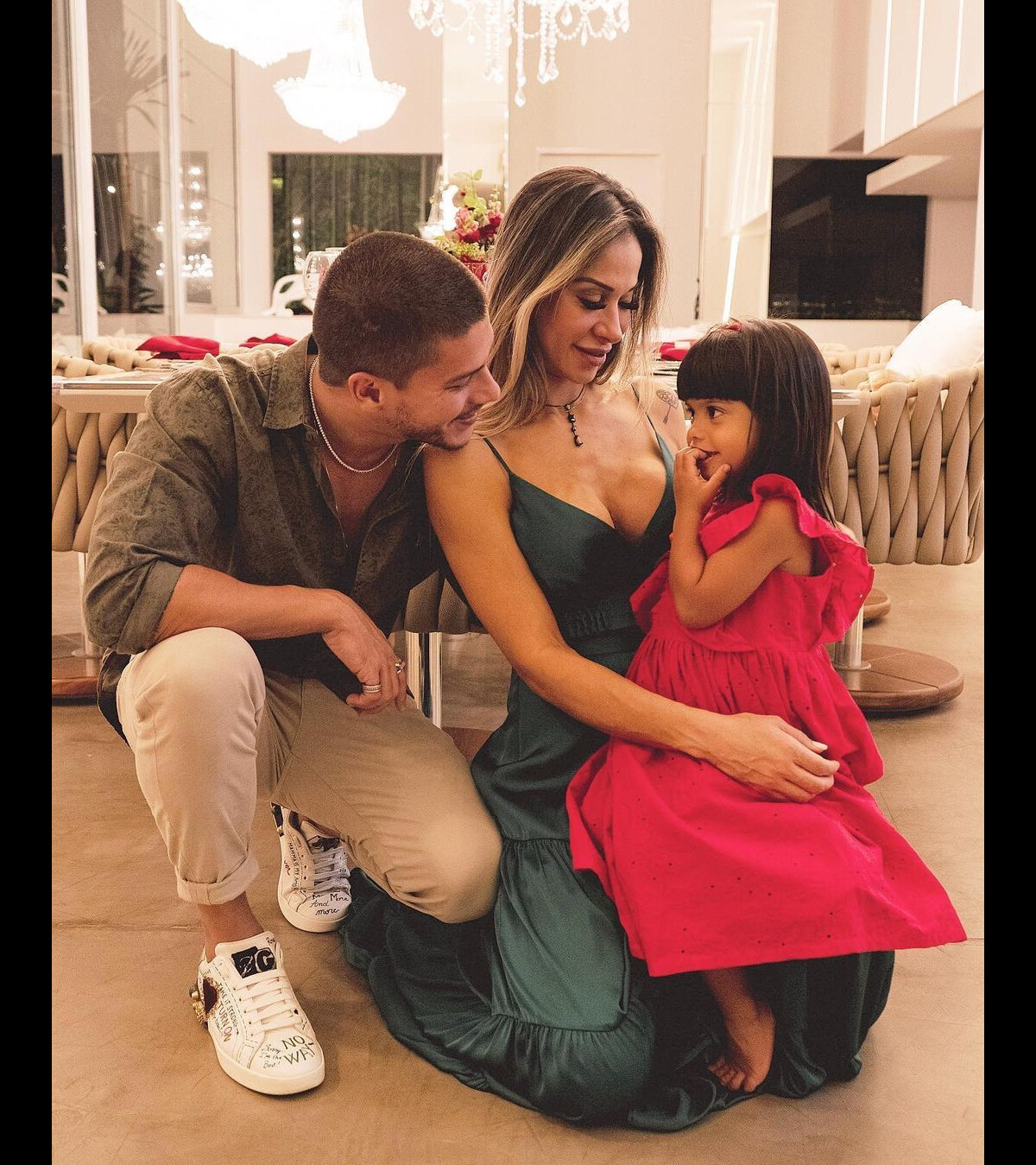 Foto: Arthur Aguiar tem uma filha com a influenciadora Maíra Cardi ...