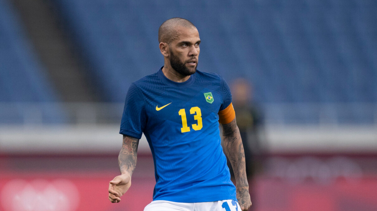 Foto: Daniel Alves: os bastidores da vida do atleta na prisão foram ...