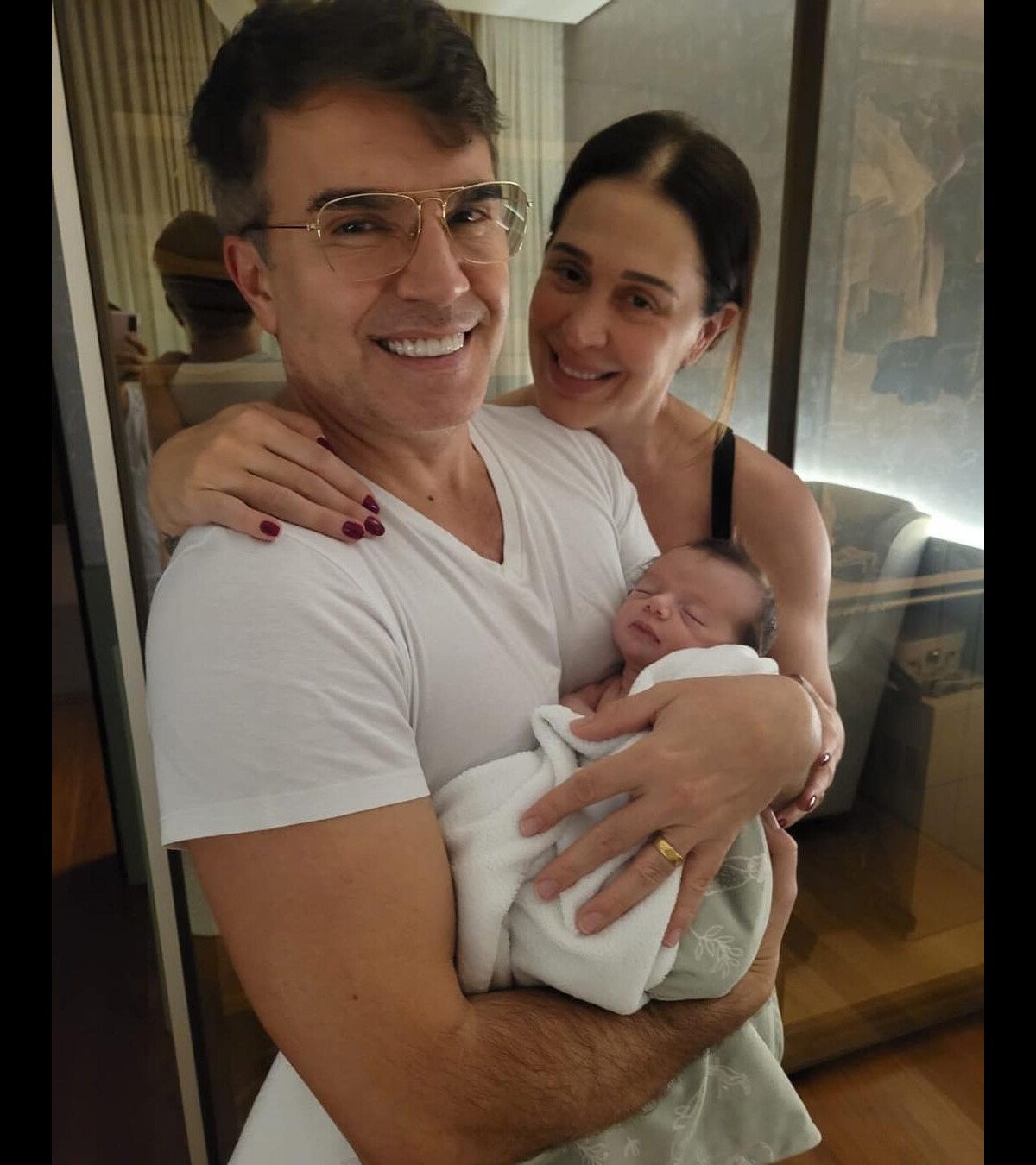 Foto: Claudia Raia engravidou pela terceira vez aos 55 anos e se tornou ...