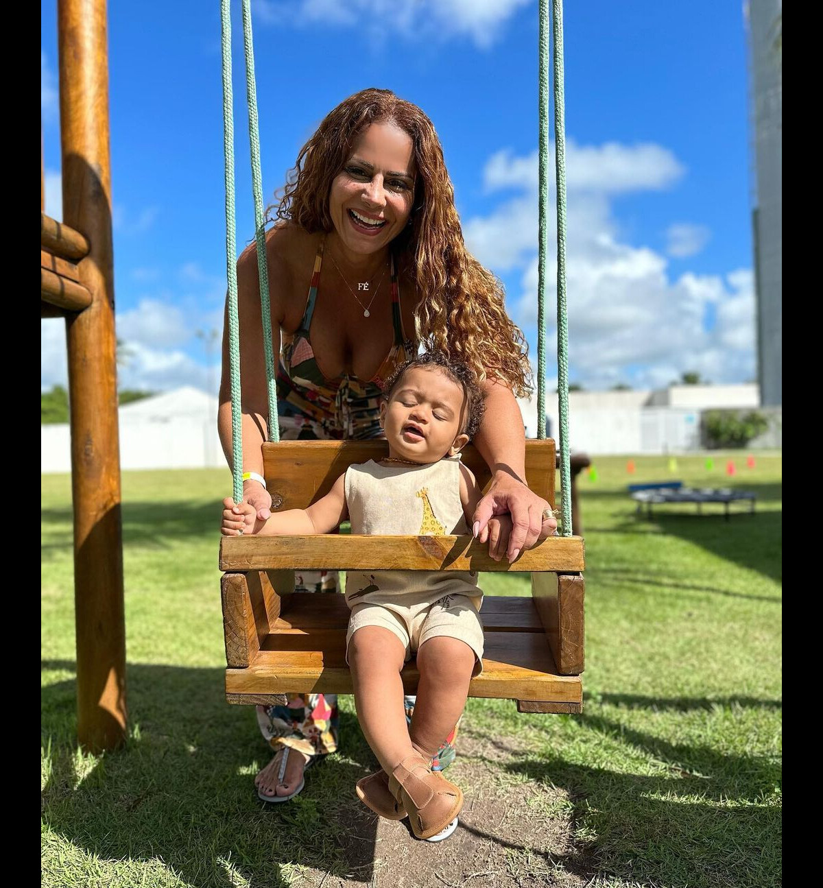 Foto: Viviane Araujo também trocou a prótese de silicone após o ... Foto: Viviane Araujo também trocou a prótese de silicone após o ...