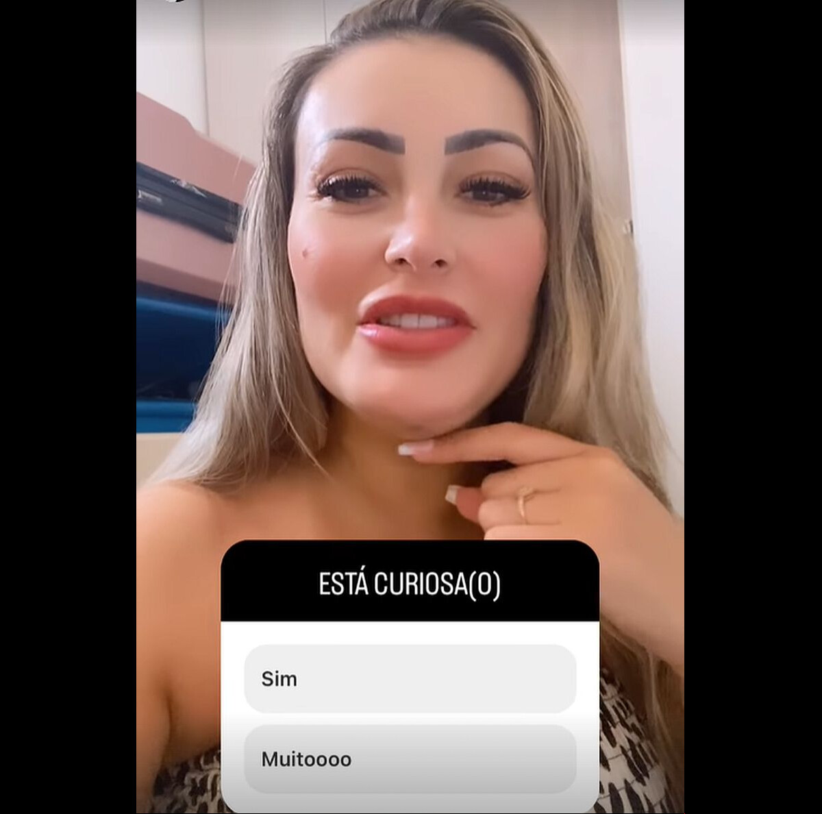 Foto: Andressa Urach foi perguntada se ficaria com Denise Rocha e se ...