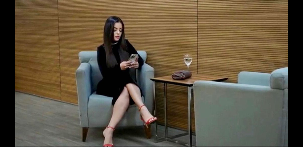 Foto: Bancária Ingrid Lana rebateu as acusações de Antony; jovem afirma ...