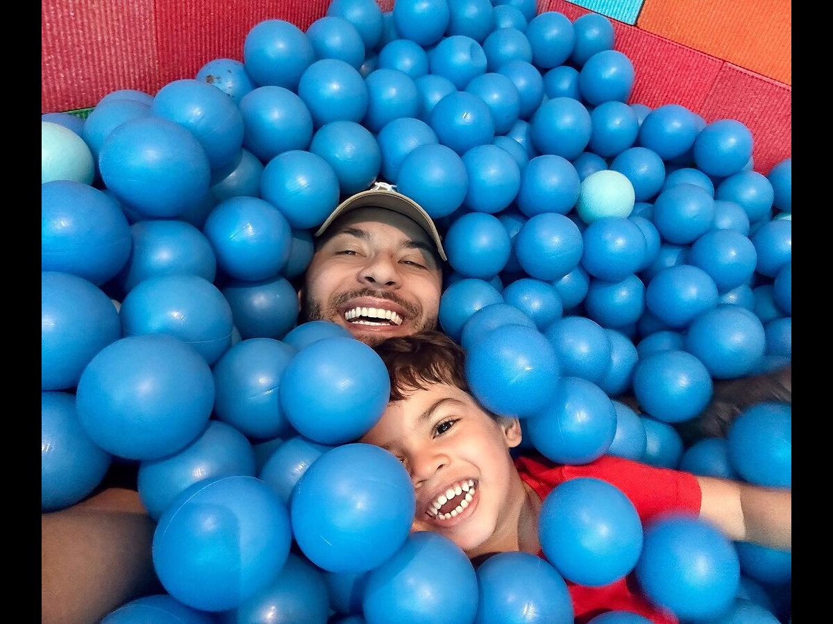 Foto: Murilo Huff é pai de Léo, único filho de Marília Mendonça ...