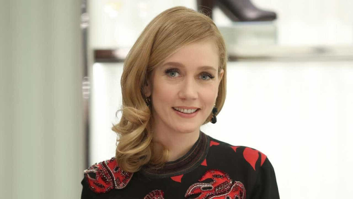 Foto: Camila Morgado diz que Dona Patroa quer mudar o marido, Teodoro ... Foto: Camila Morgado diz que Dona Patroa quer mudar o marido, Teodoro ...
