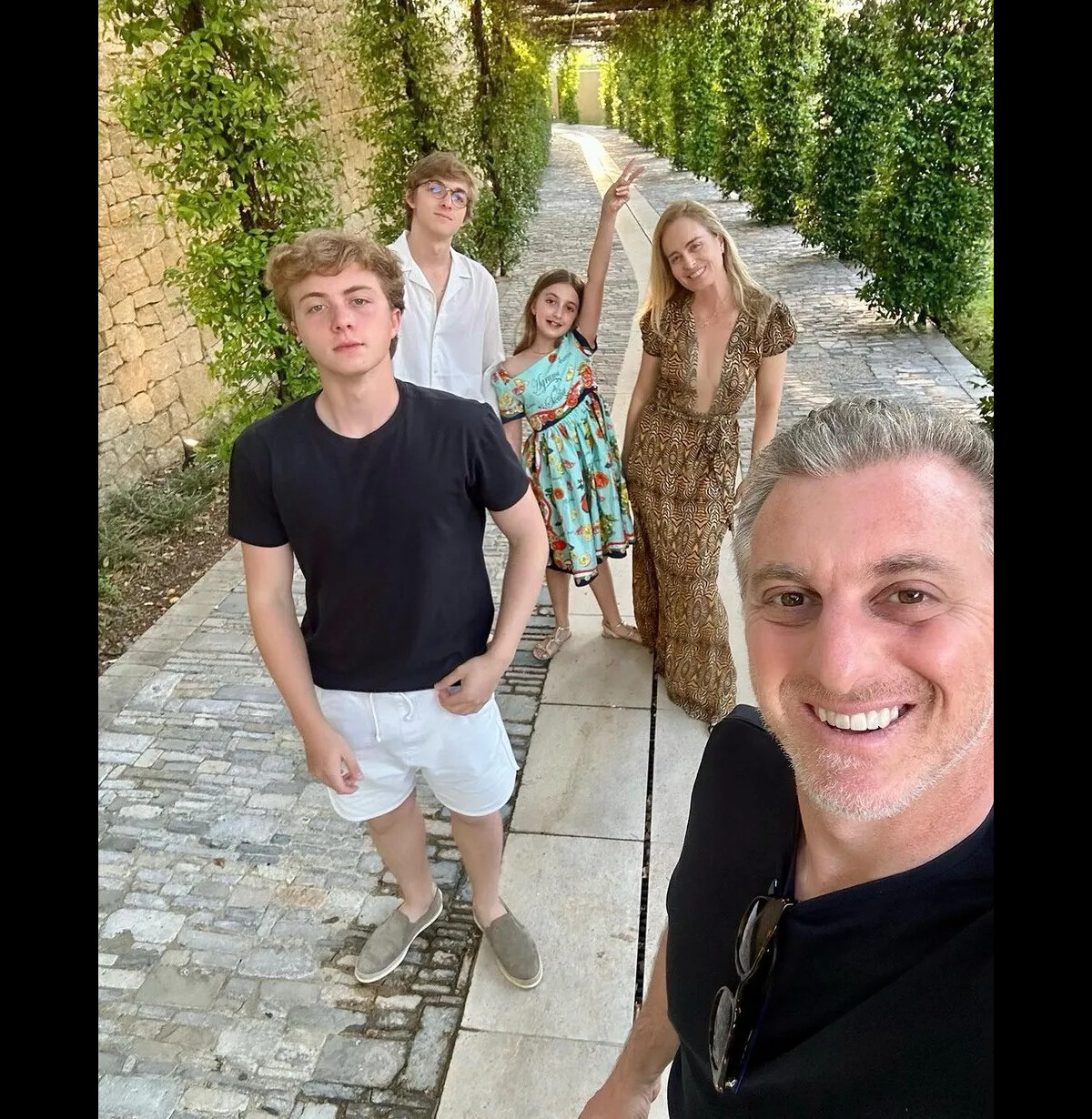 Foto: Além de Joaquim, Angélica e Luciano Huck também são pais de ...