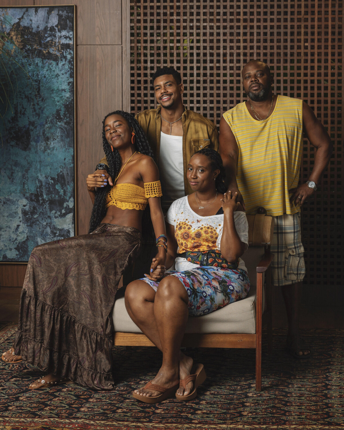 Foto: Dhu (Ivy Souza), Edmilson (Érico Brás), Lorena (Liza del Dala) e Iarley (Lucas Wickhaus ...