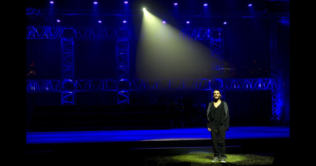 Foto: Hugo Bonemer, ator de "Rock in Rio - o musical", começou a ...