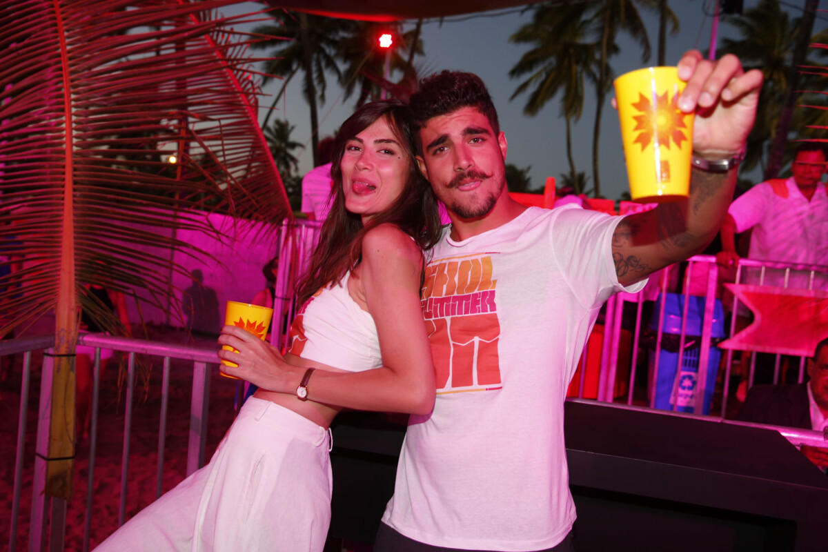 Foto: Maria e Caio Castro pretendem morar juntos em São Paulo - Purepeople