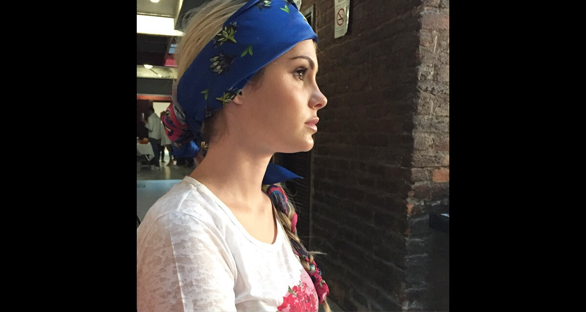 Foto: Bárbara Evans posa em bastidores do ensaio para a 'Glamour ...