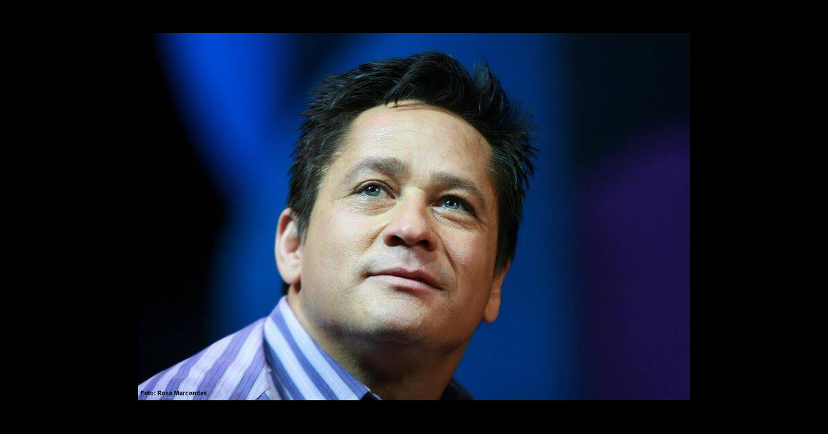 Cantor Leonardo completa 50 anos e diminui sua rotina de shows - Purepeople