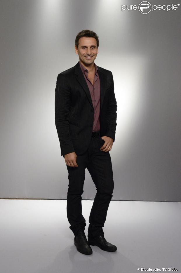 Murilo Rosa completa 43 anos interpretando cantor no cinema e planos de ...
