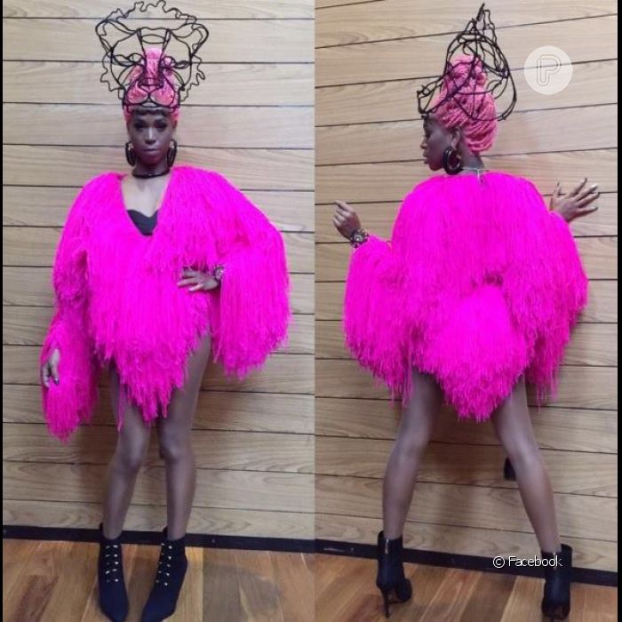 Karol Conka é conhecida pelo seu estilo diferenciado de se vestir ...