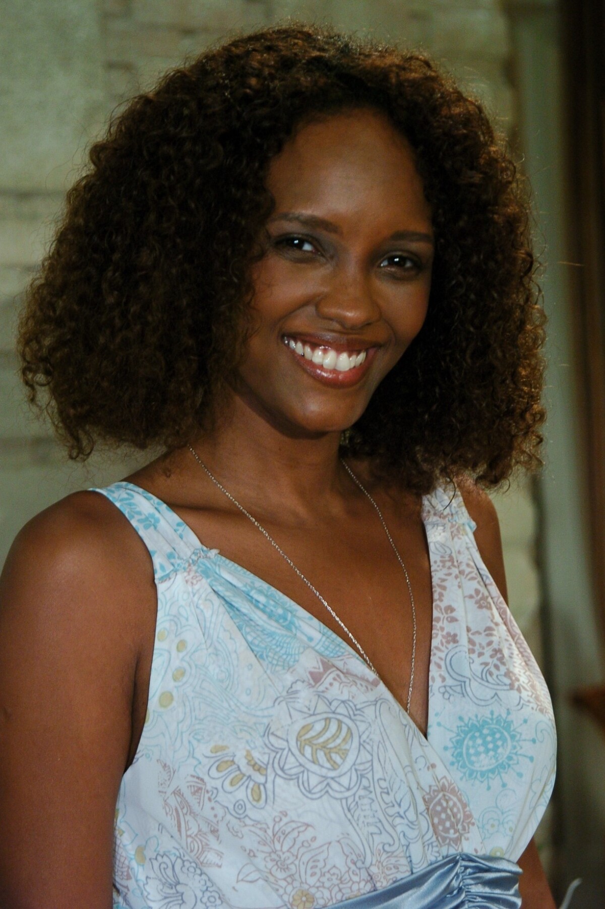 Foto: Isabel Fillardis está se sentindo aliviada ao ter levado o filho ...