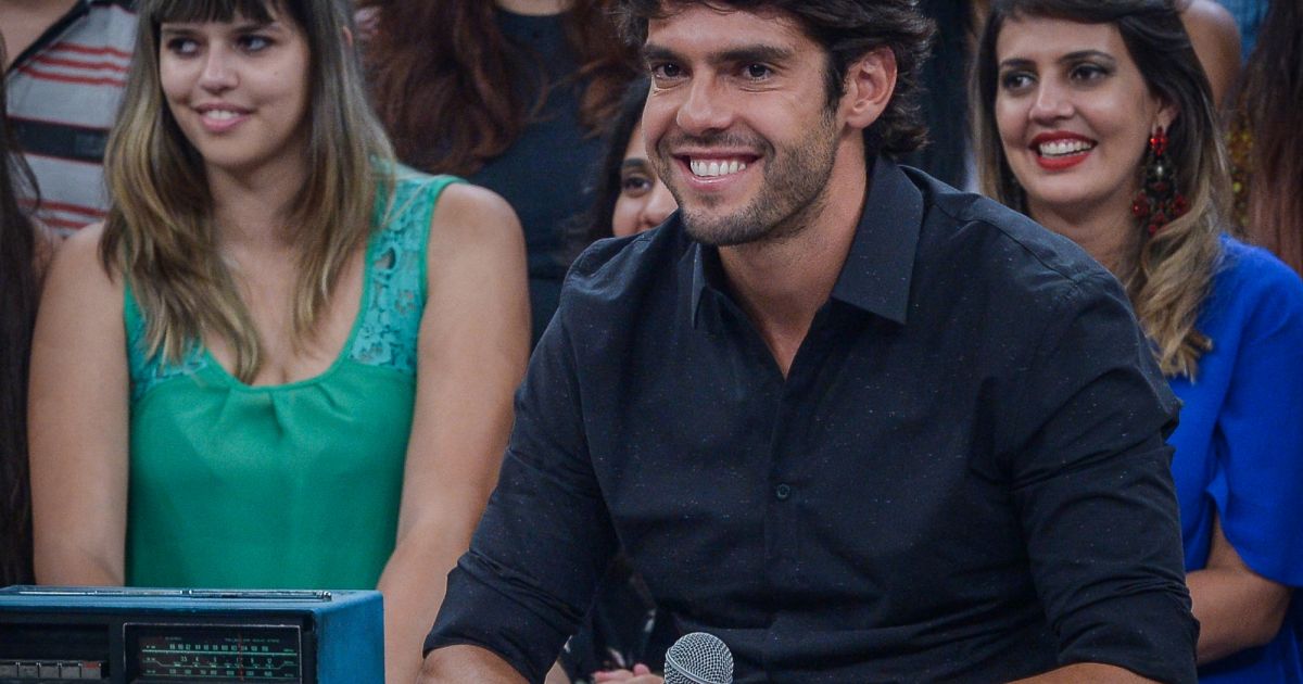 Kaká vive romance com a modelo Carolina Dias - Purepeople