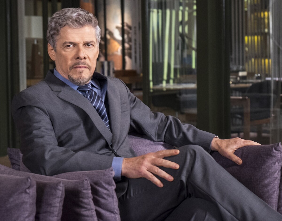 Foto: Tião (José Mayer) vai contratar uma prostituta para a sua lua de ...