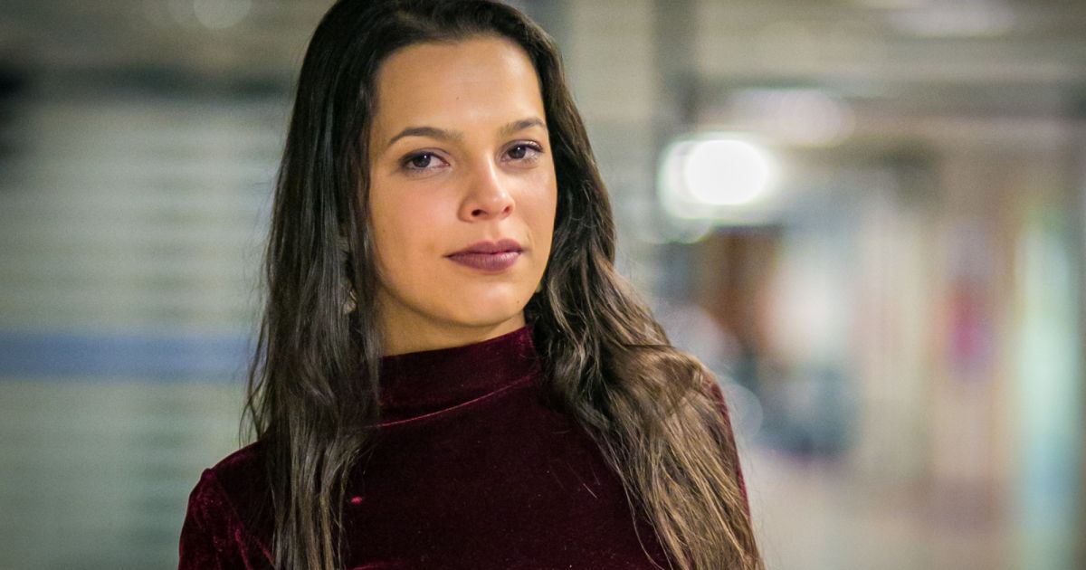 Após deixar o 'BBB17', Mayla recebeu convite para posar nua com a gêmea ...