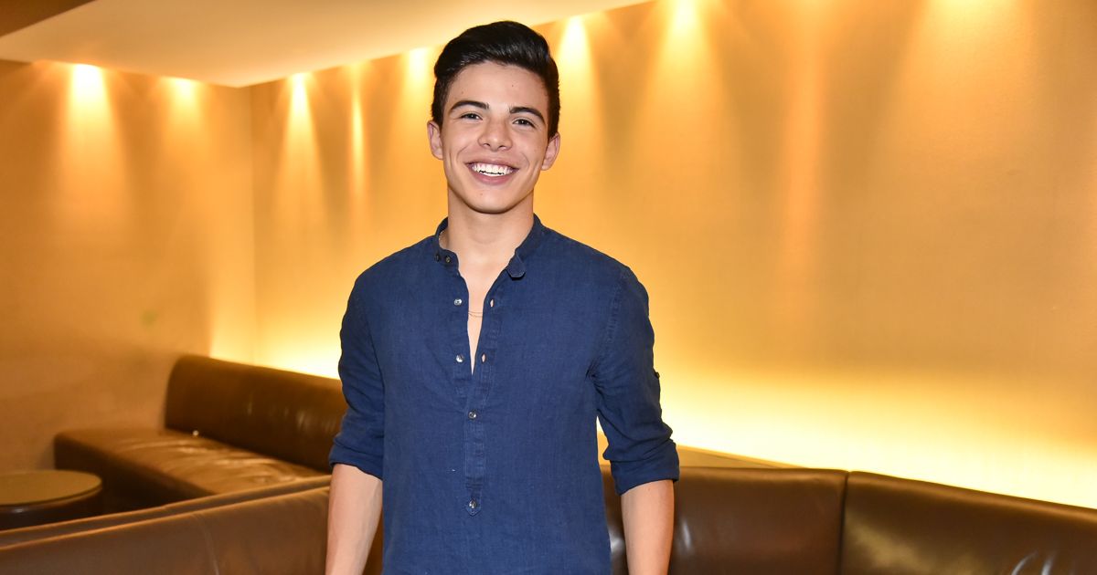 Thomaz Costa desconversou se havia voltado a ficar com Larissa Manoela ...