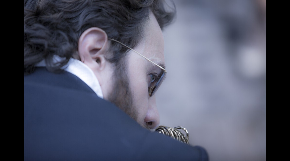 Foto: Thomas (Gabriel Braga Nunes) é flagrado por Joaquim (Chay Suede ...