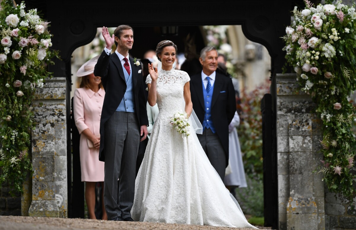 Foto: Giles Deacon fala sobre criação para Pippa Middleton: 'O vestido ...