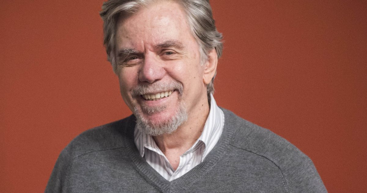 Reginaldo Faria é Athaíde na novela 'Pega Pega' - Purepeople