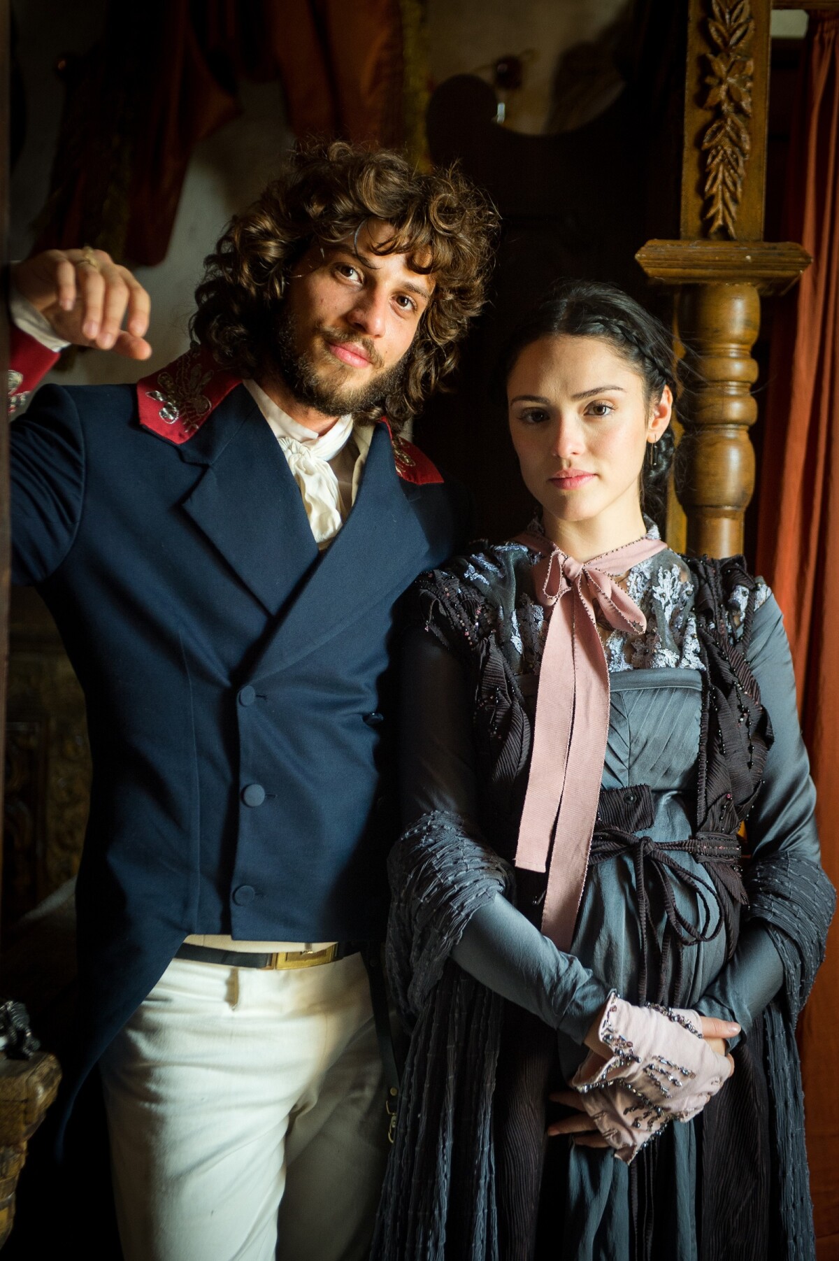Foto: Anna (Isabelle Drummond) reatou com Joaquim (Chay Suede) e decide ...