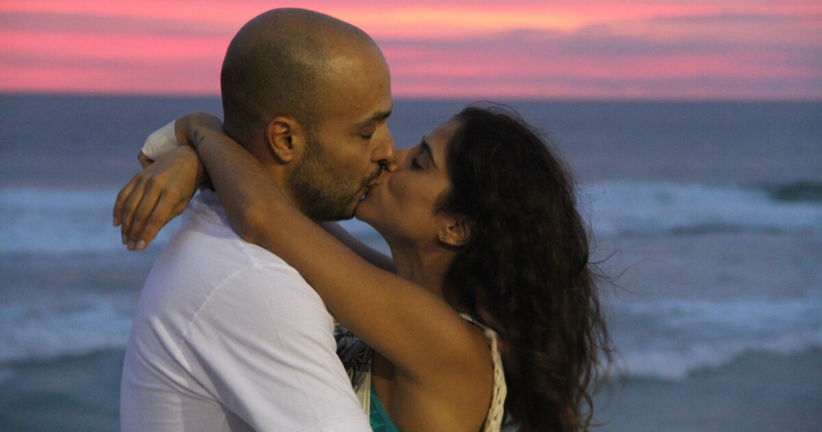 Camilla Camargo posta rara foto com o namorado, Leonardo Lessa: 'Namorido' - Purepeople