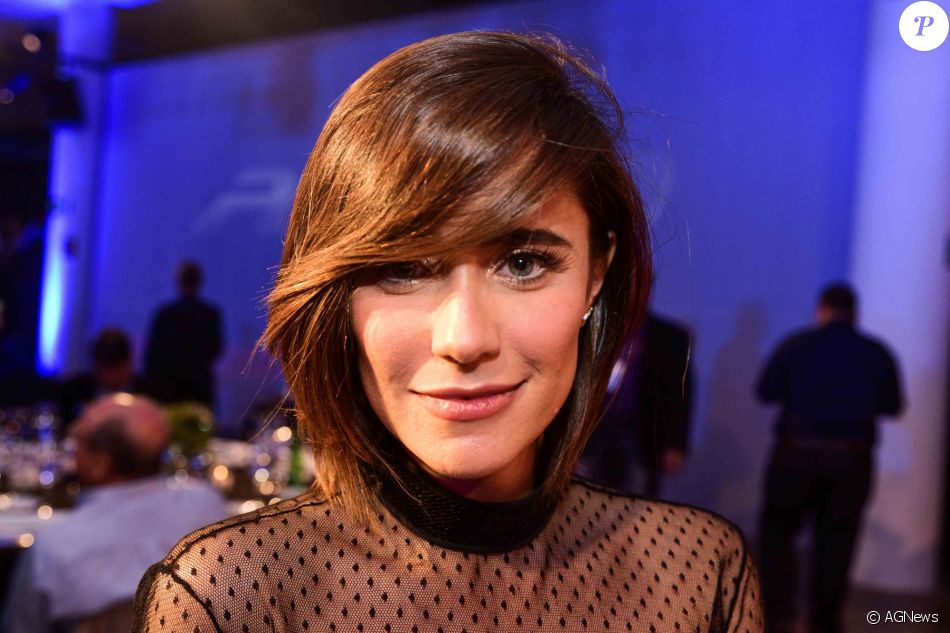 Fernanda Vasconcellos comemora a praticidade dos fios curtos: 'Não ...