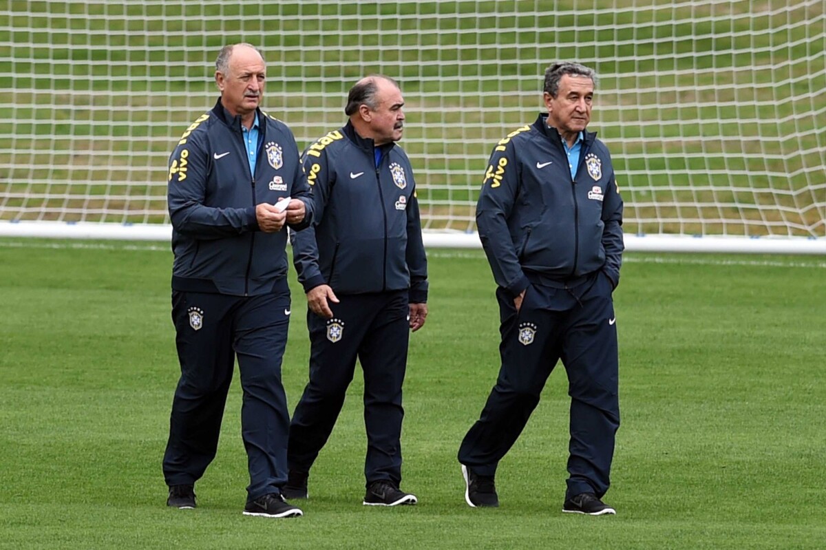 Foto: Felipão volta à concentração da Seleção Brasileira após ir ao Rio ...