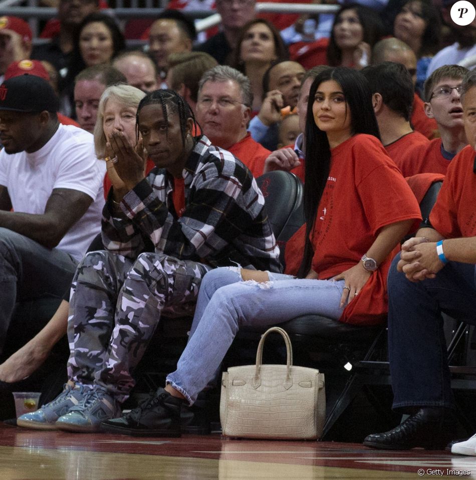 De acordo com o site TMZ, Travis Scott mudou depois do nascimento da ...