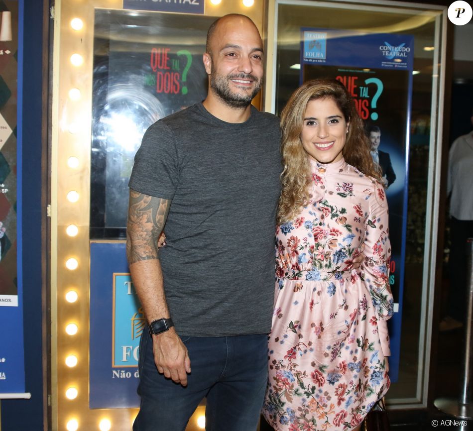 Camilla Camargo posou simpática e sorridente ao lado do namorado ...