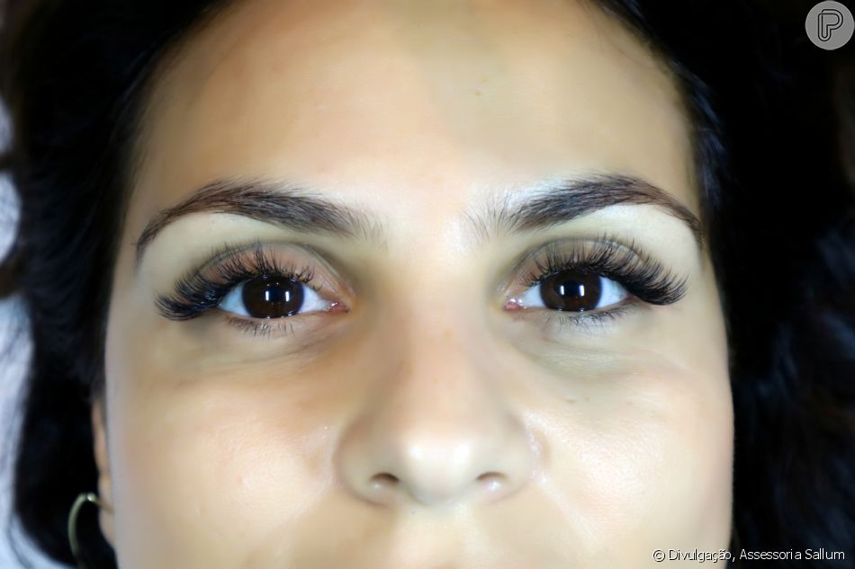 Pioneira do Volume Russo do Brasil, técnica escolhida por Aline Barros ...