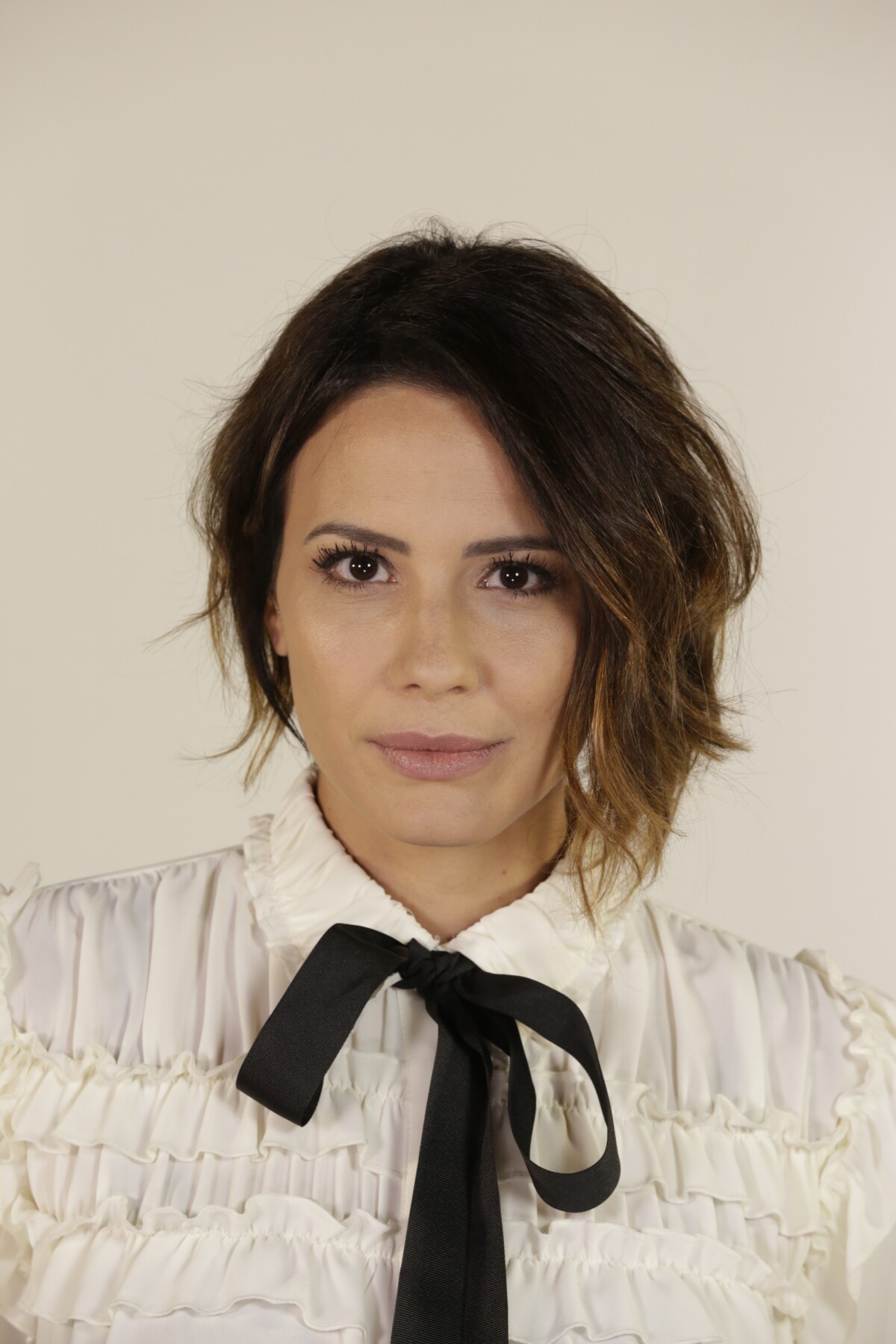 Foto: Zoe (Juliana Knust) e Benjamin (Igor Rickli) contam que a guerra ...