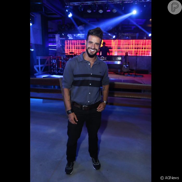 Transgênero Tarso Brant vai à inauguração de boate sertaneja no Rio com ...