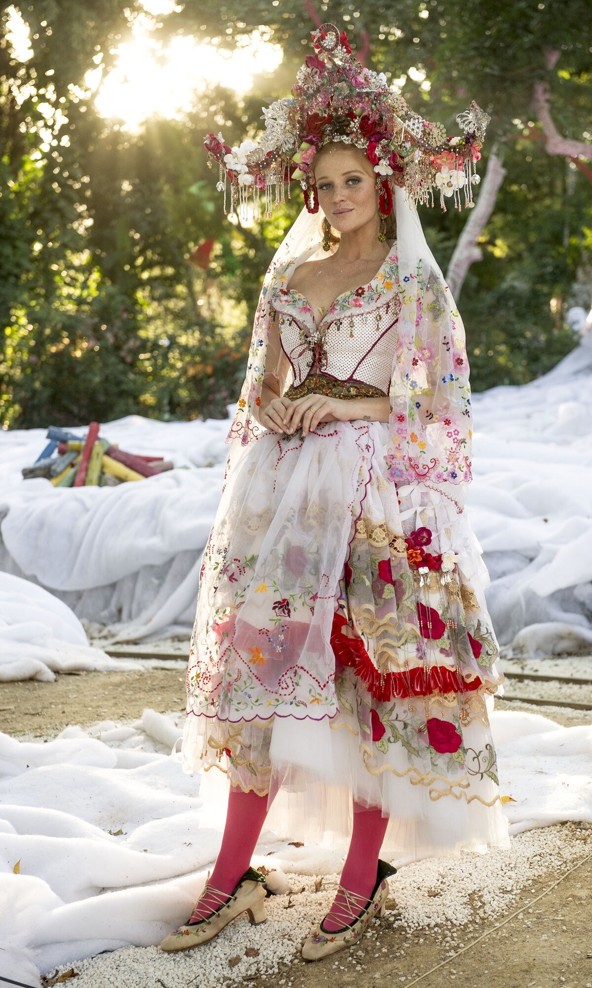Foto: Thanara Schönardie fala do vestido de noiva usado por Milita ...