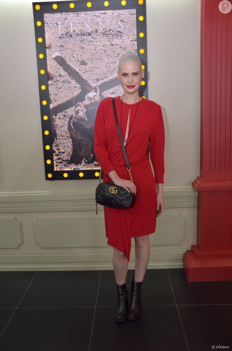 A atriz Mayana Moura surgiu careca na coletiva da novela 'Jesus ...