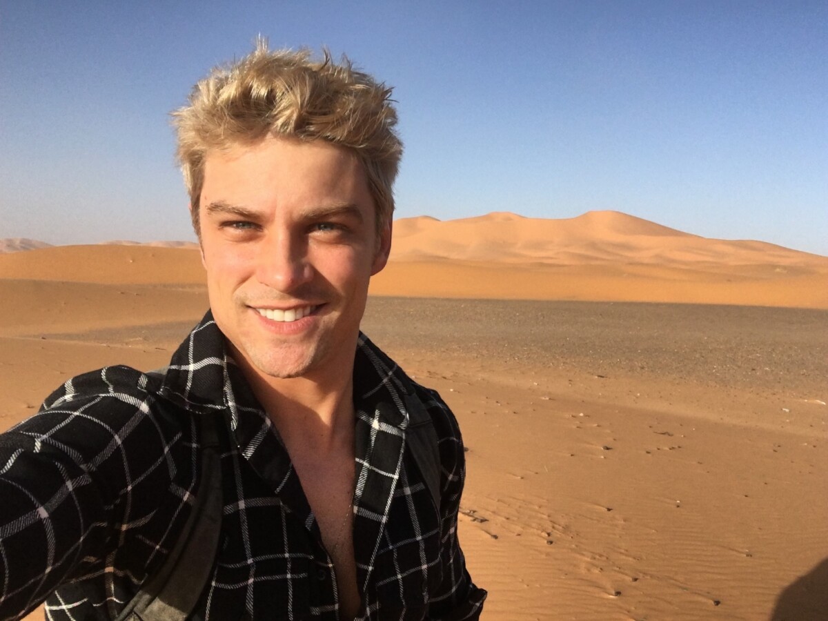 Foto: Raphael Sander contou os cuidados que tem com o cabelo loiro ...