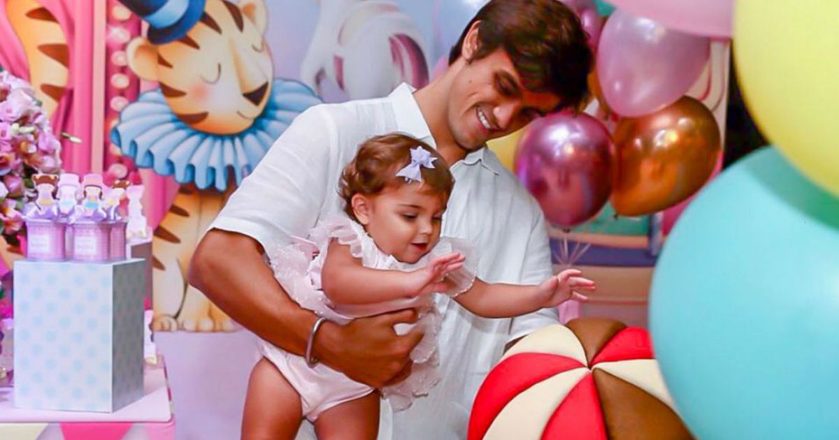 Maria, filha de Felipe Simas, completou um ano em fevereiro - Purepeople