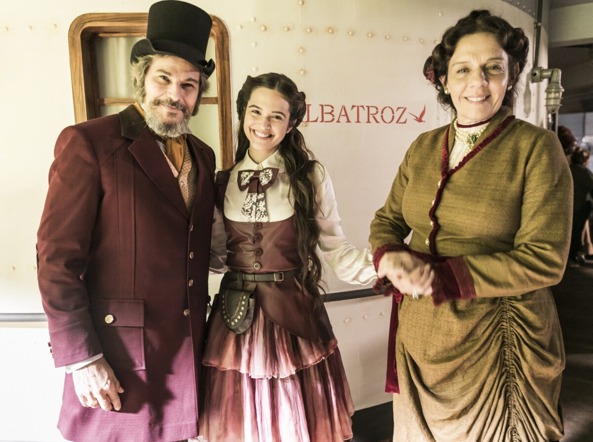 Foto: Agustina (Rosi Campos) não aceita o casamento da filha Marocas ...