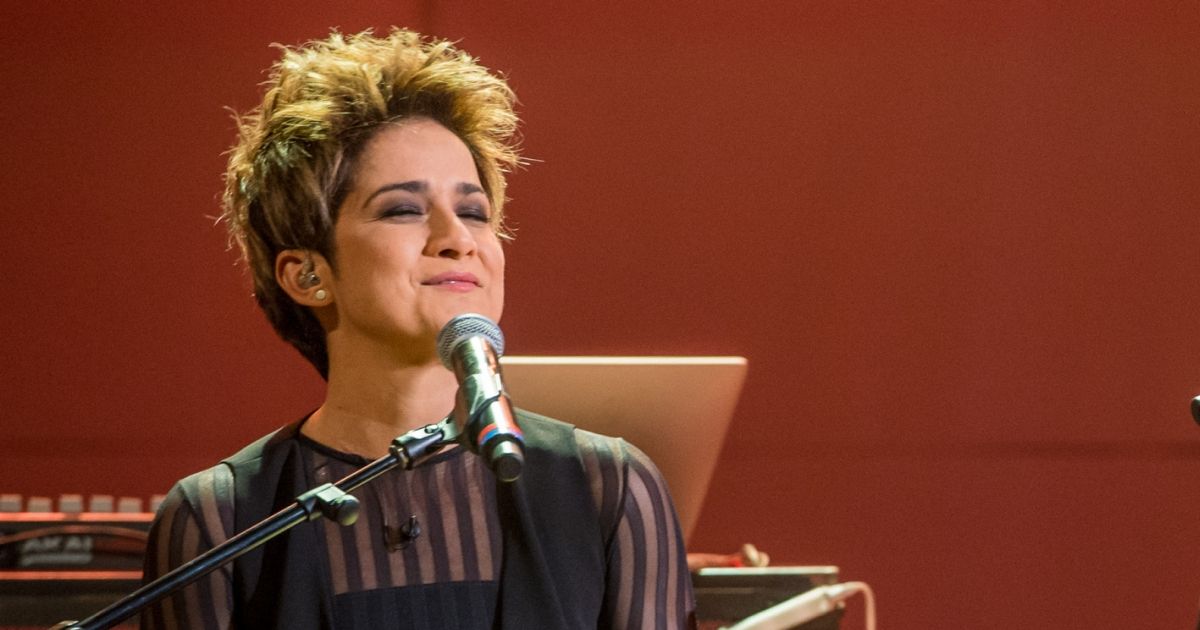 Nanda Costa demorou a assumir namoro com Lan Lanh por conta do trabalho ...