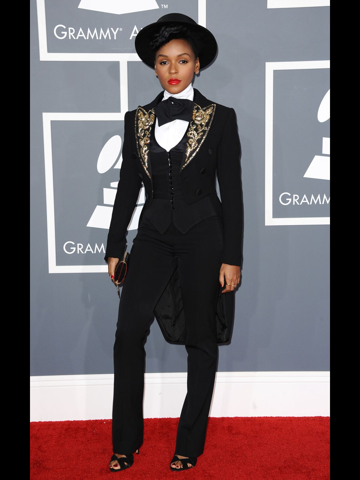 Foto: Janelle Monae chegou para prestigiar os amigos da banda fun ...