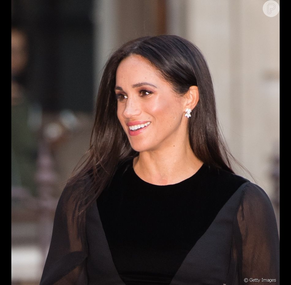 Meghan Markle voltou a apostar em uma maquiagem básica e iluminada ...