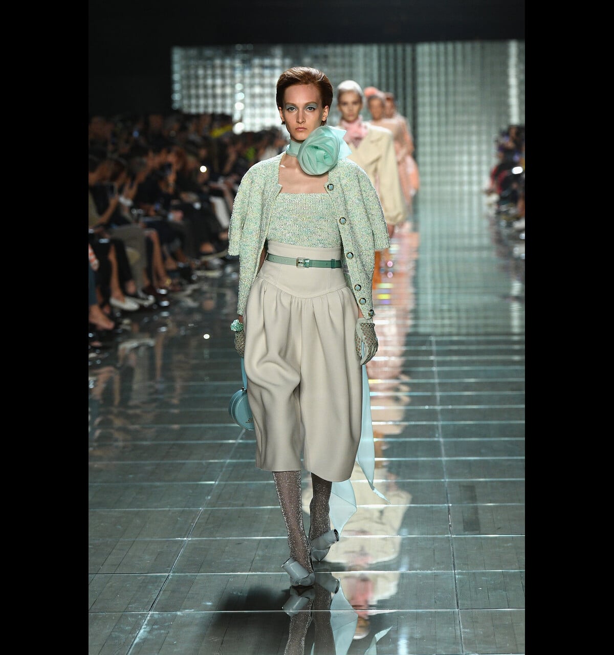 Foto: Marc Jacobs foi mais ousado, propondo um modelo com pregas e ...