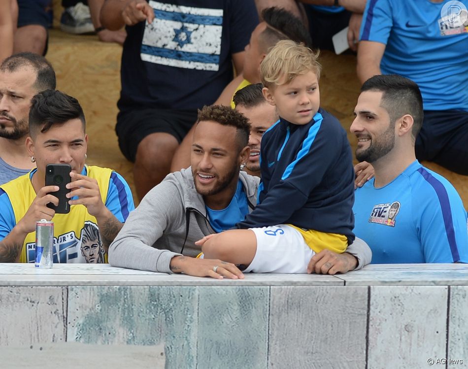 Davi Lucca, filho de Neymar, atualmente está com seis anos - Purepeople