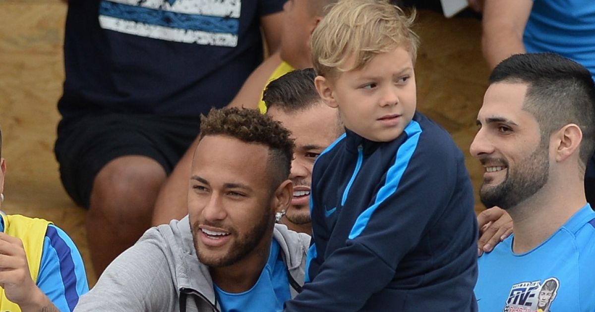 Davi Lucca, filho de Neymar, atualmente está com seis anos - Purepeople