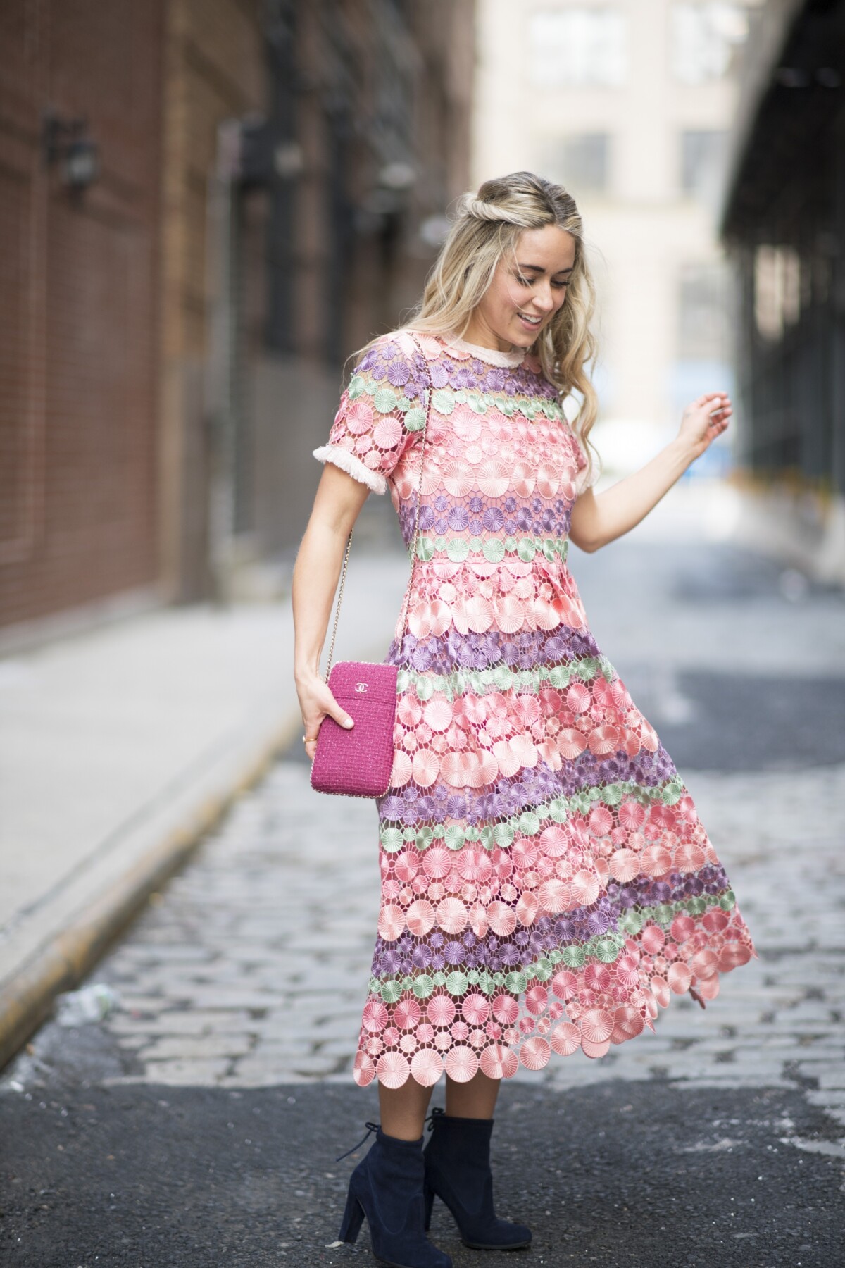 Foto: Renda colorida? Também pode! - Purepeople