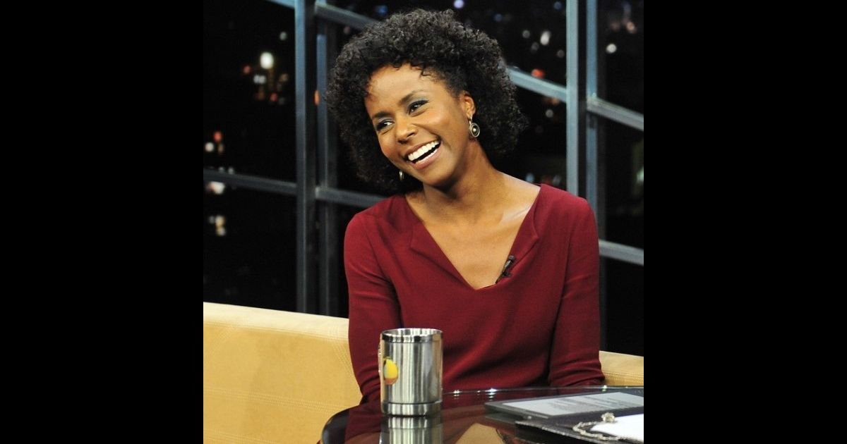 Maju Coutinho comenta estreia no 'JN' com foto em bancada: 'Só me resta ...