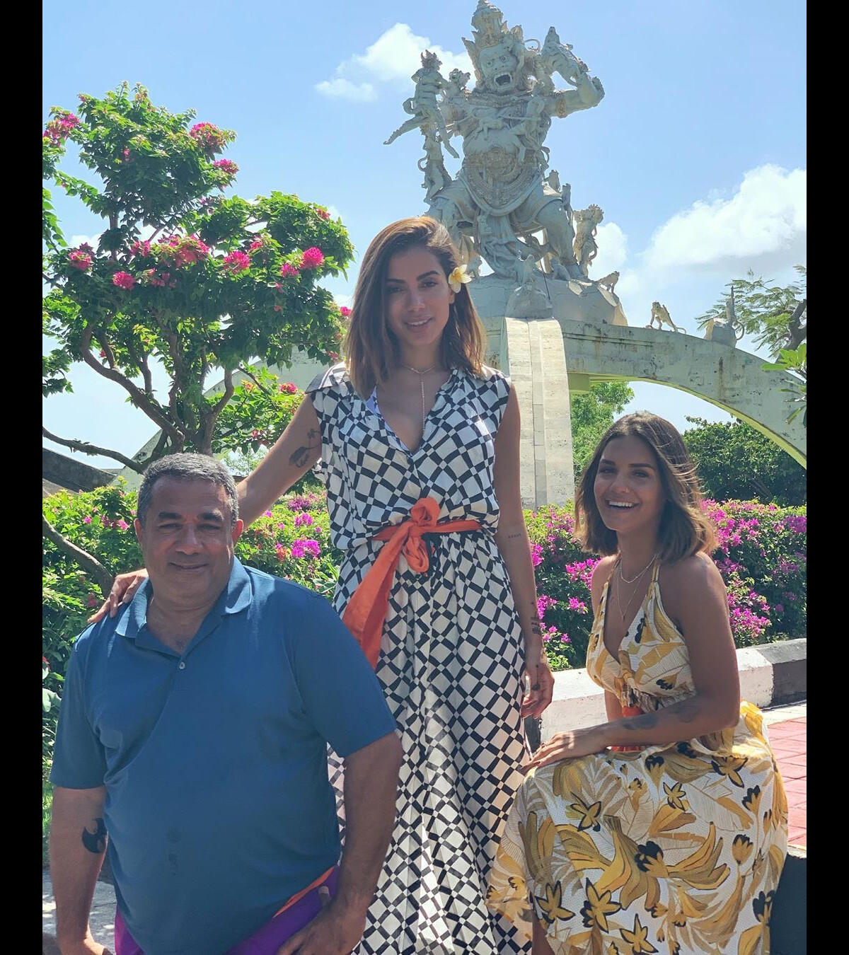 Foto: Com conta do Instagram aberta, pai de Anitta, Mauro Machado, já ...