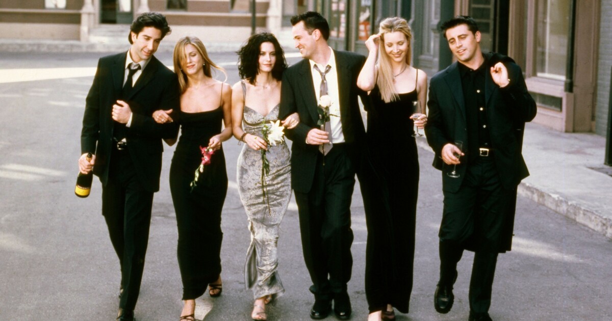 Moda 90s: 7 looks de 'Friends' que você deve estar amando usar agora ...